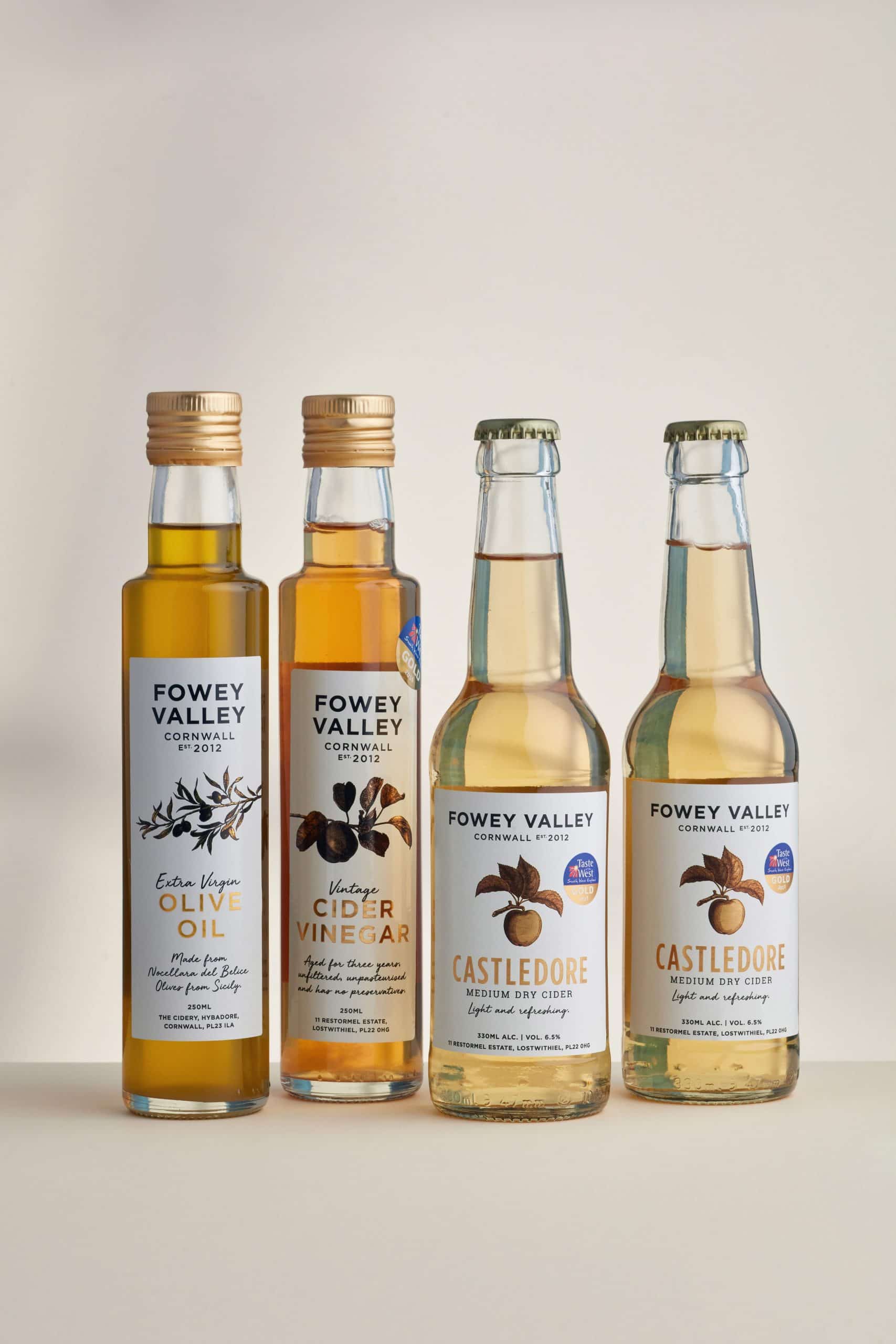 Design, Artwork - Root Sustainable Labels